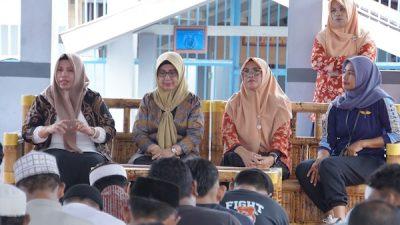 DWP Tidore Bagikan 136 Takjil Gratis di Rutan Soasio - kieraha